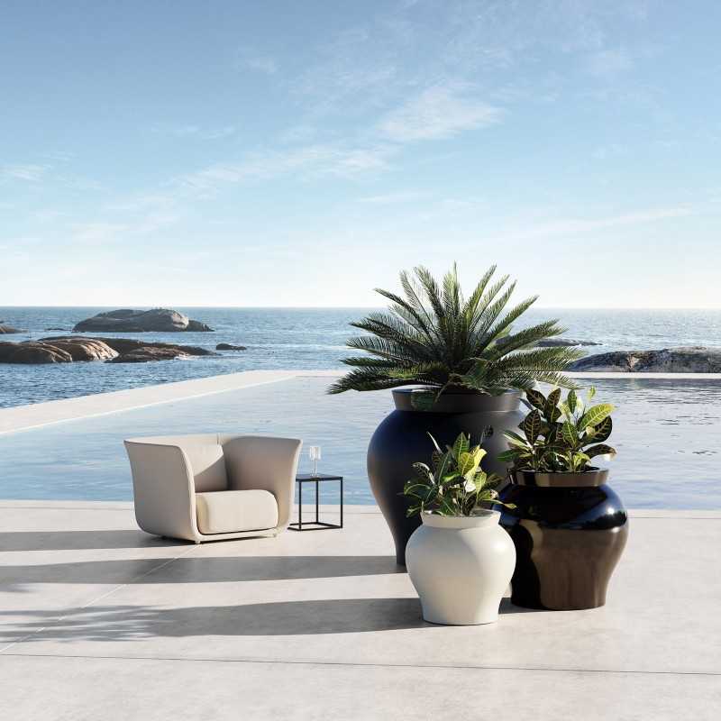 Large Curved Shape Planter - Venus Planter by Vondom