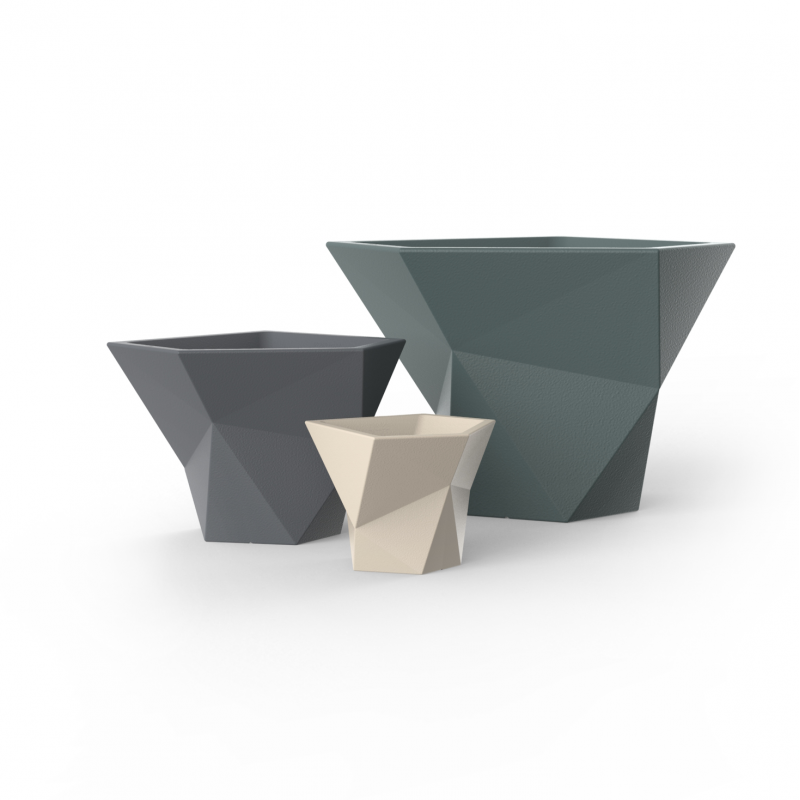 RGBW Faceted Pot - Faz Planter 75 cm by Vondom