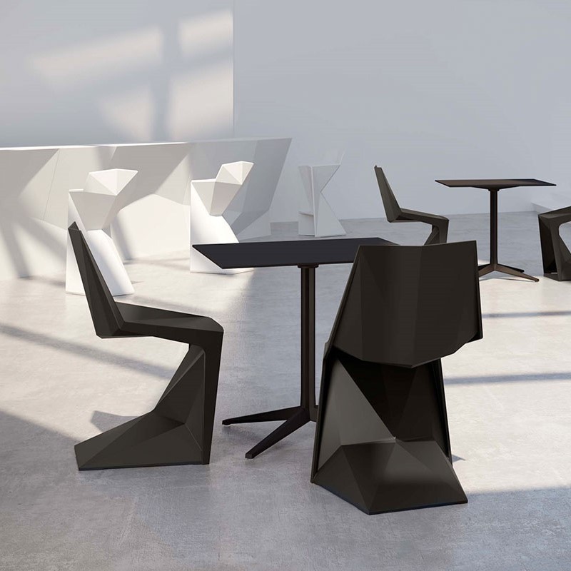 Geometric chair - VOXEL CHAIR