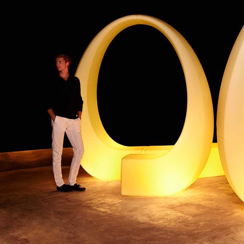 Banc Modulable Lumineux Sans Fil pour Bars, Restaurants et Hôtels