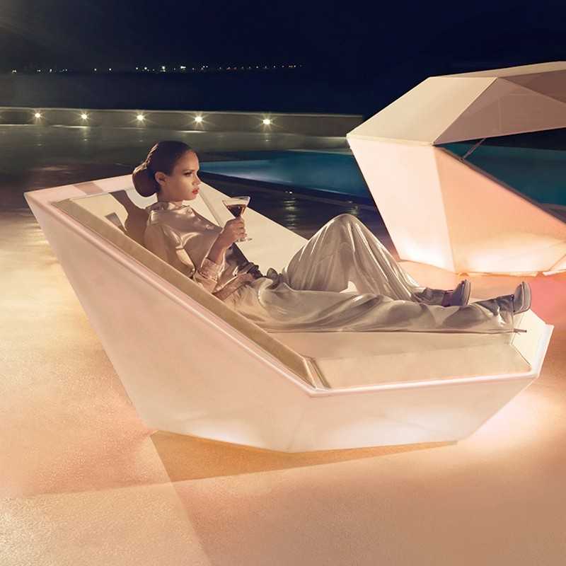 Faz Daybed with White LED Light by Vondom