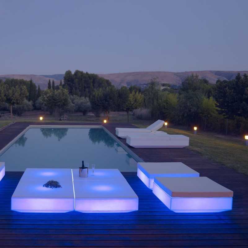 Lighted deckchair LED RGBW Multicolor VELA VONDOM