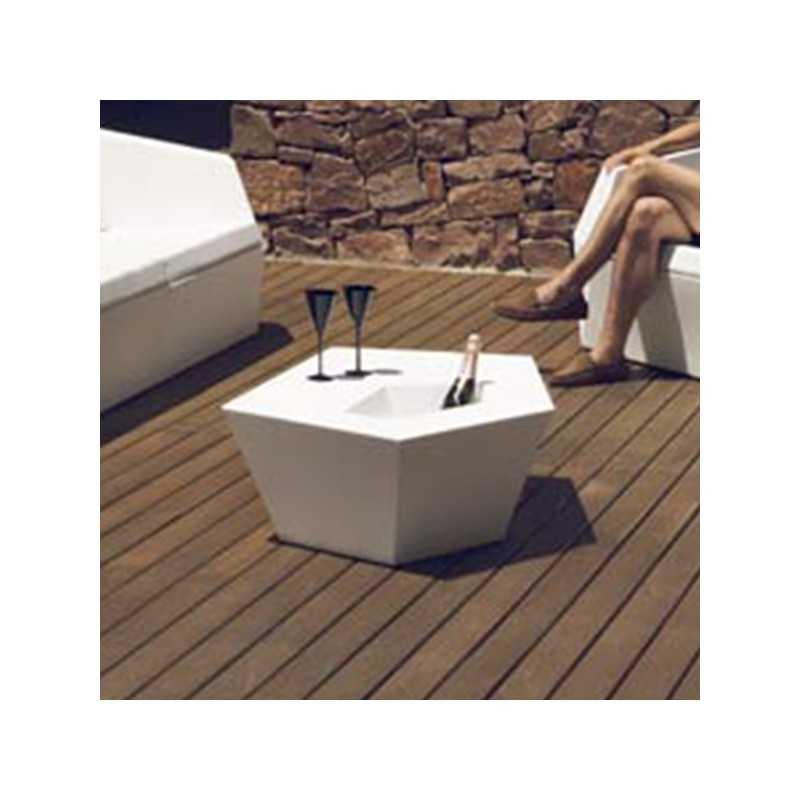 Faz Coffee Table Outdoor Table with Matt Finish and Champagne Bucket