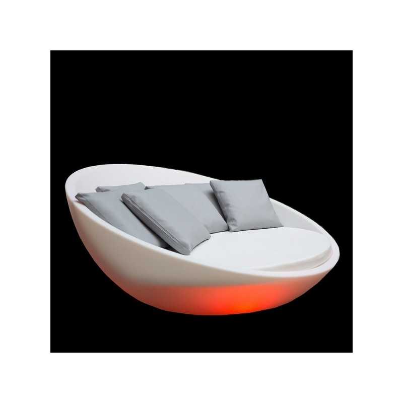 ULM DAYBED Cocoon by Vondom RGB Round Outdoor Chaise Lounge with ...