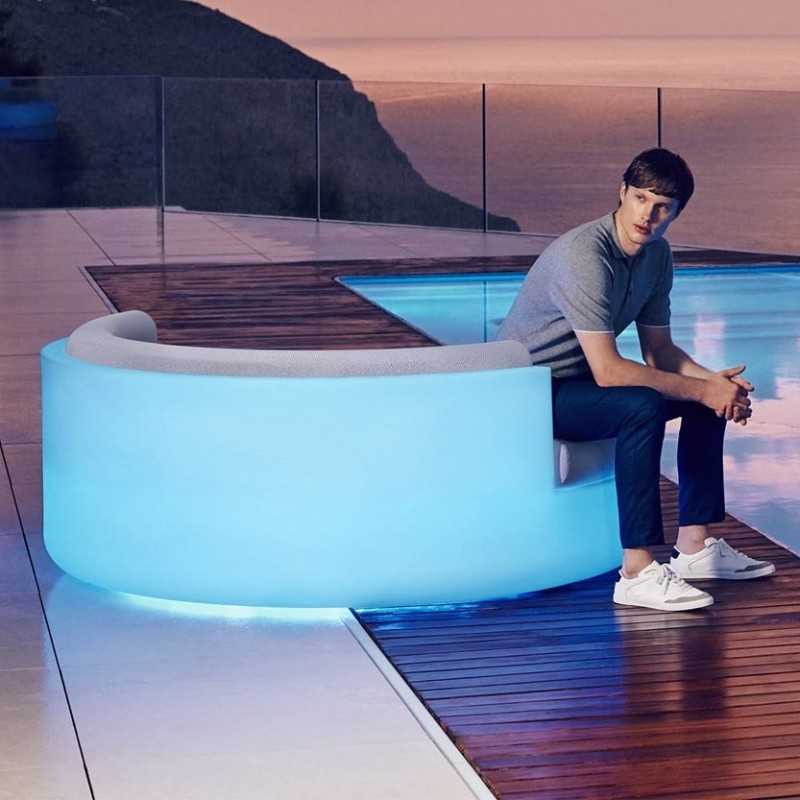 The ULM DAYBED Sofa with RGB Multicolored luminous base by Vondom